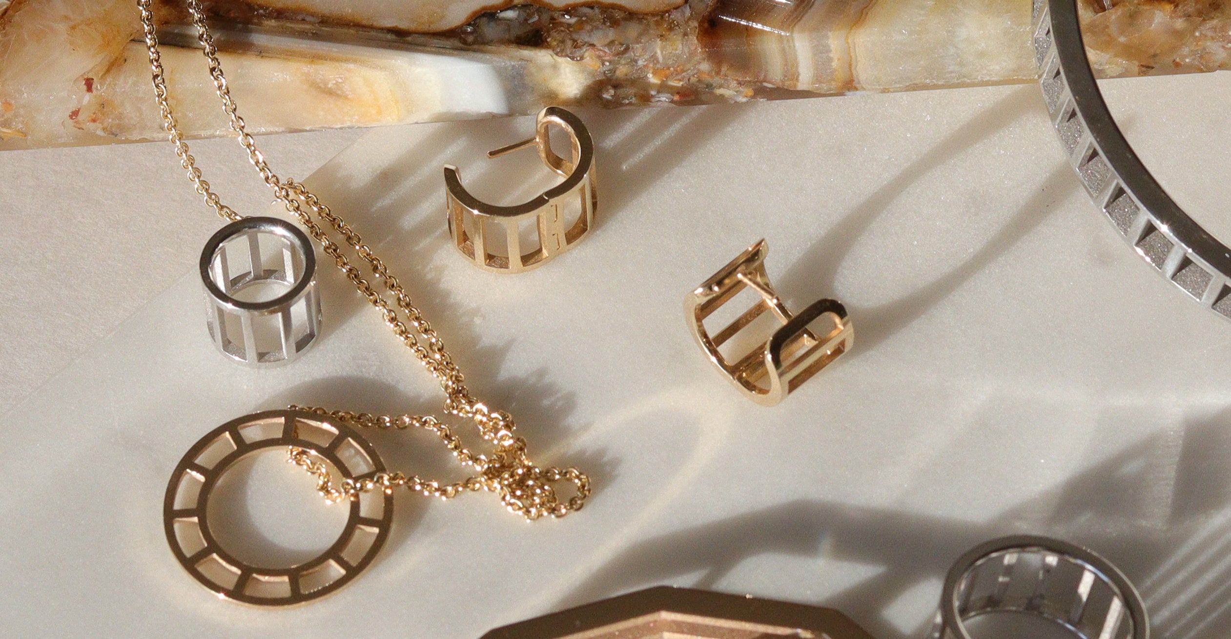 Comment choisir son métal? Or, platine ou argent – LARYA